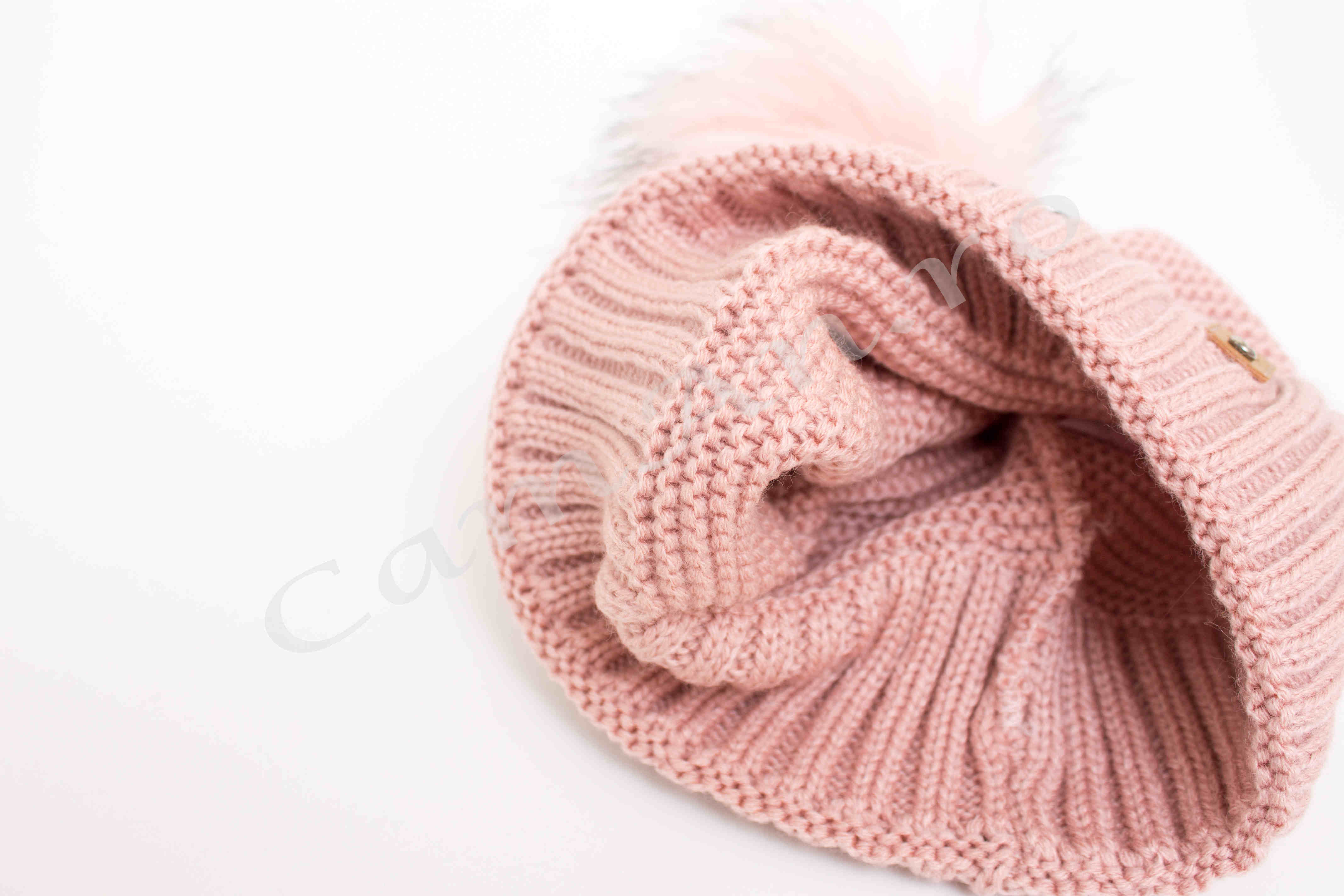 Set Tricotat Caciula + Fular Cu Mot Pentru Copii – F66 | Magazin Online ...